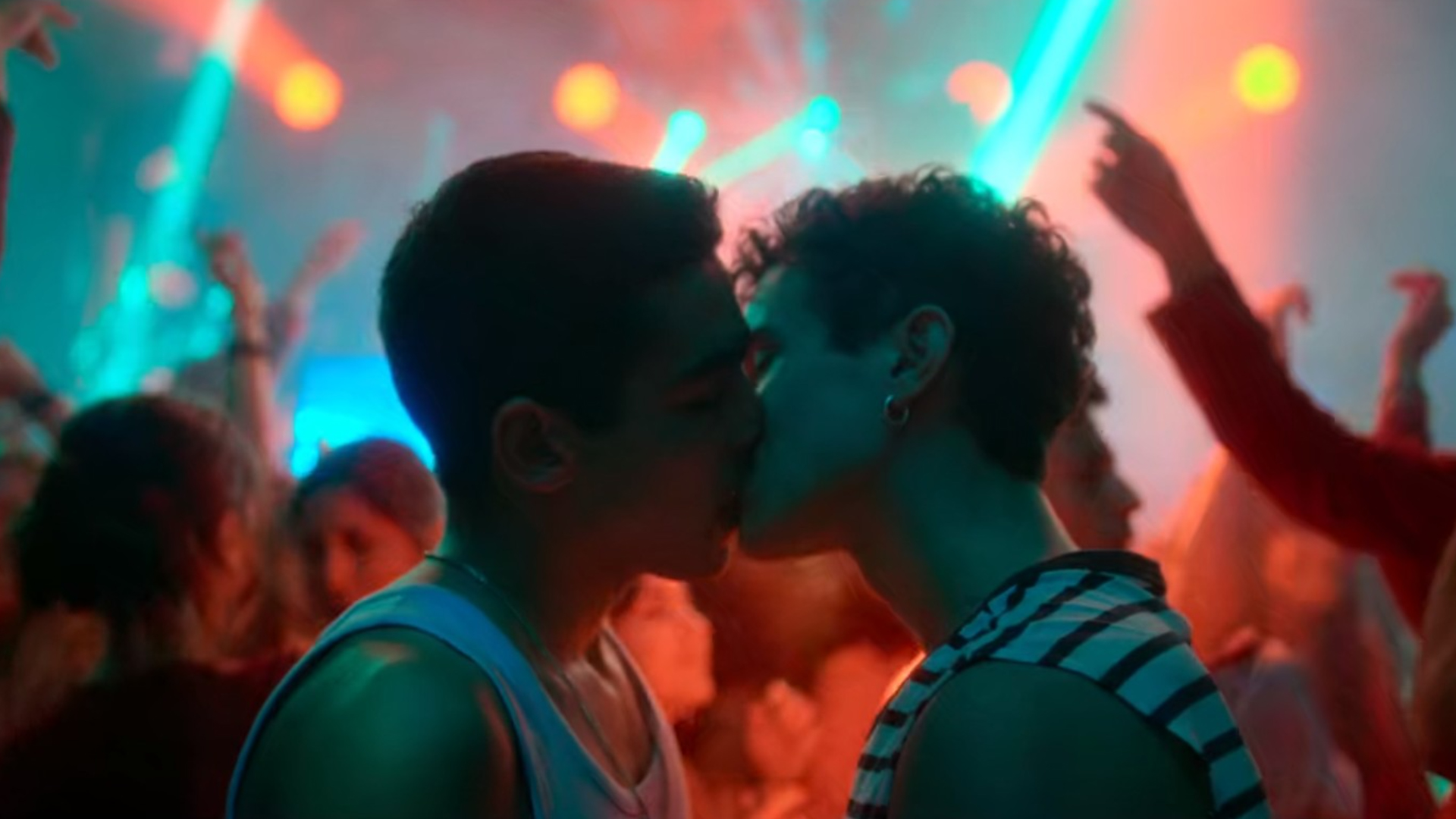 Your Guide to 'Elite', the Show Similar to Money Heist and Riverdale ...